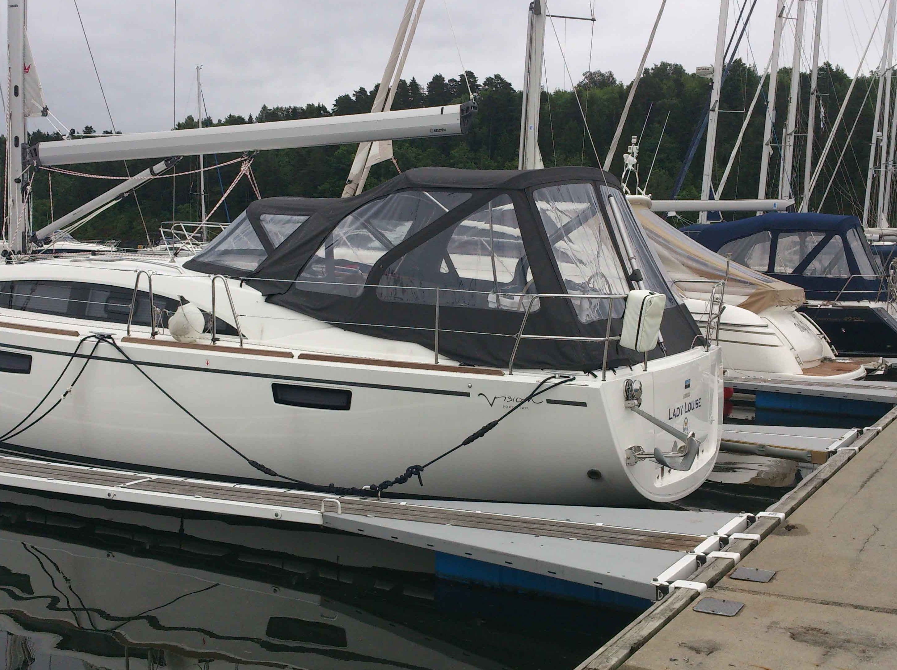 Bavaria 42 Vision Cockpit Enclosure XXL Model year 12- with new frames ...