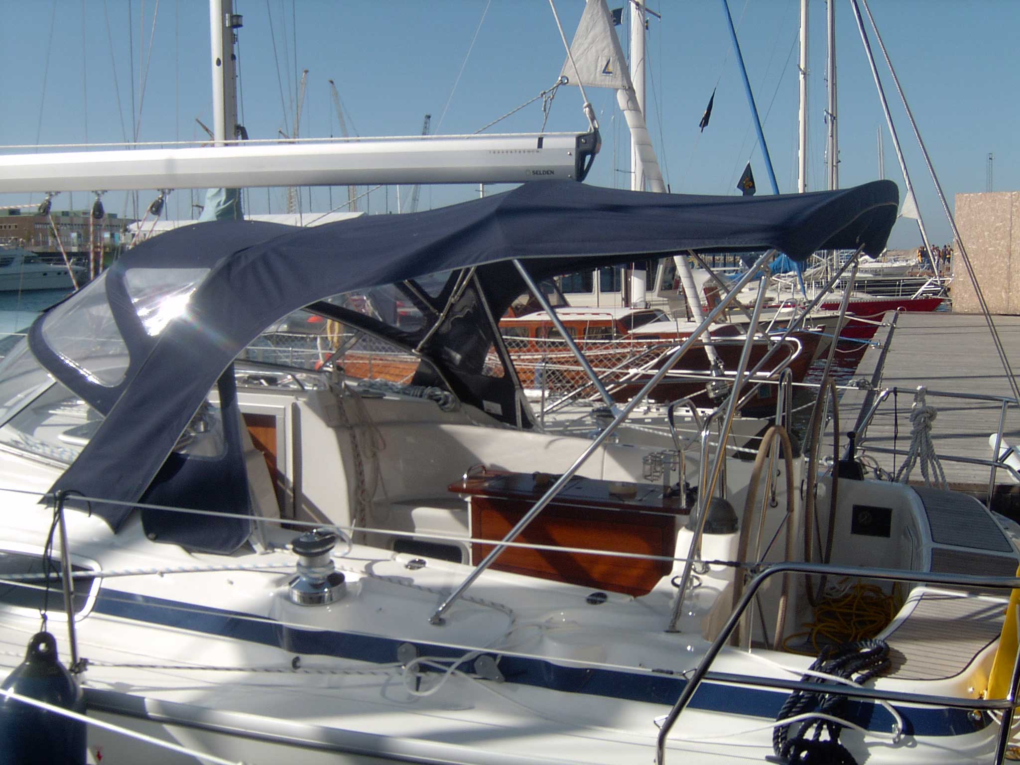 Bavaria 42 Cockpit Enclosure XXL Model year 04-08 with new frames ...