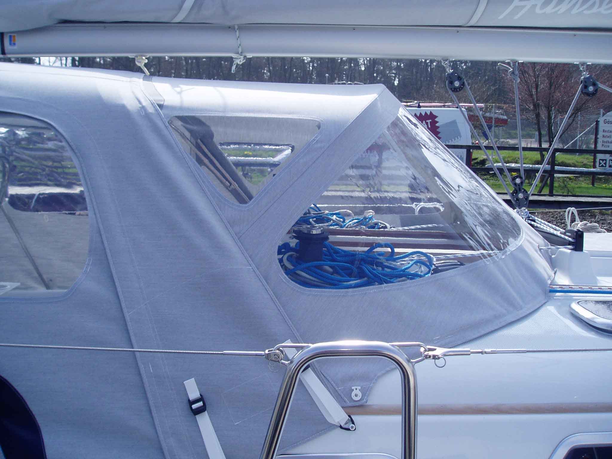 Hanse 342 Sprayhood with new frames - Kapell & Annat